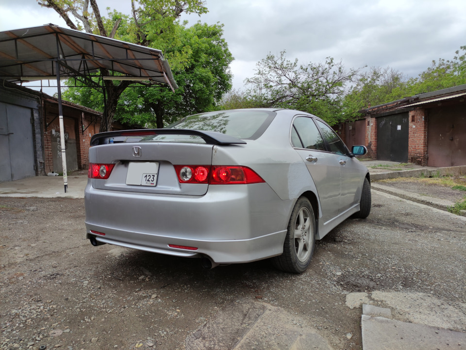 Спойлер Modulo — Honda Accord (7G), 2,4 л, 2004 года | тюнинг | DRIVE2