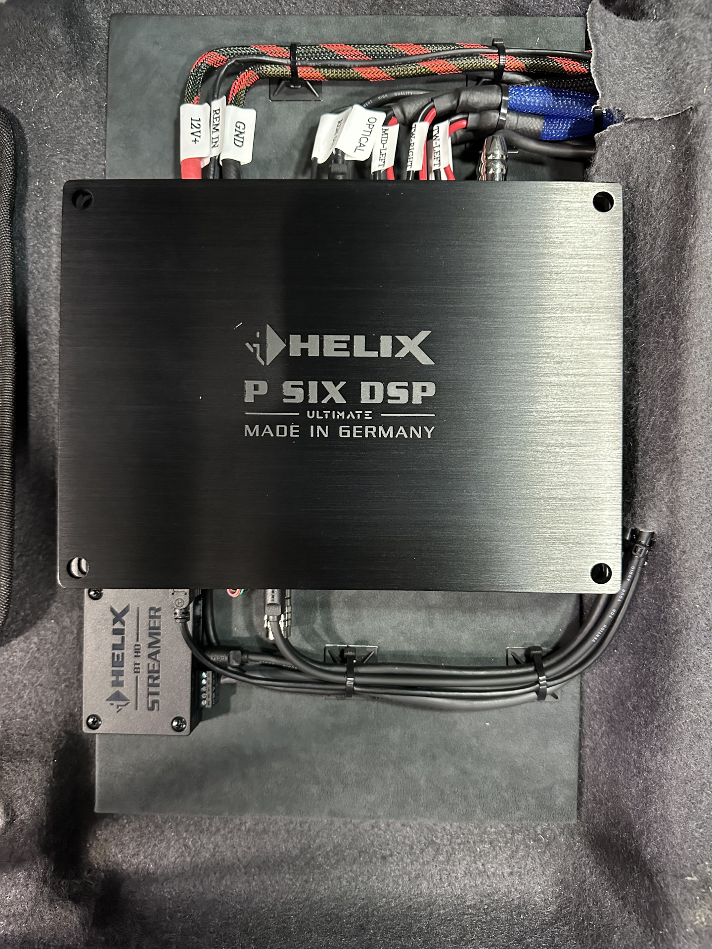 Установлен процессорный усилитель Helix P SIX DSP ULTIMATE в паре с Helix P TWO. — Ravon Gentra ...