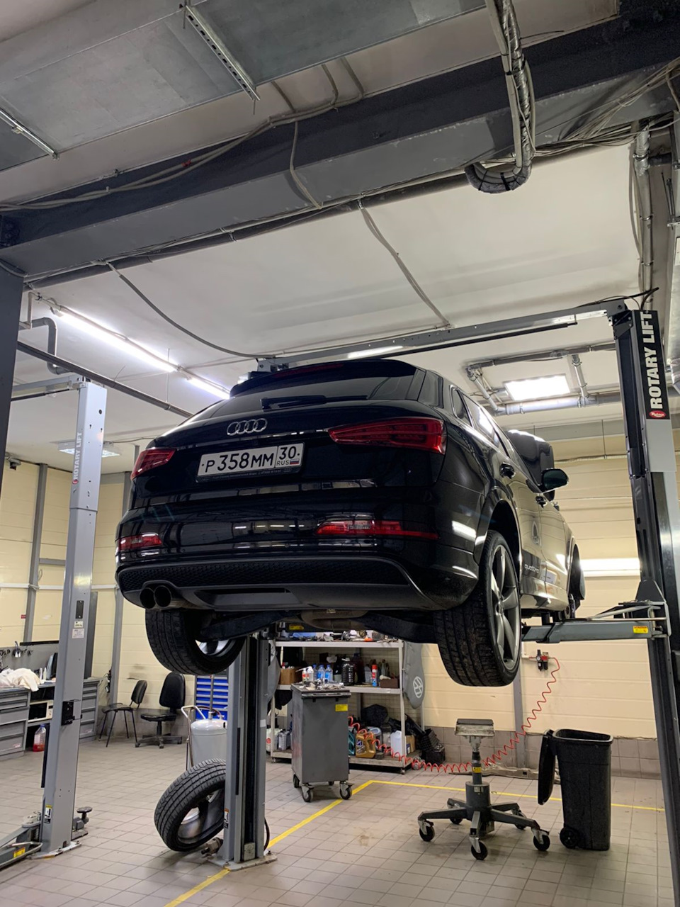 Service 29: Замена всех сальников КПП, сальника привода. Замена масла ...