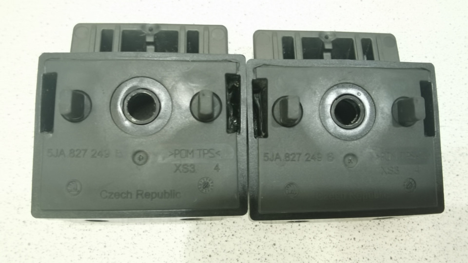 Упоры крышки багажника — Volkswagen Polo liftback, 1,6 л, 2020 года ...