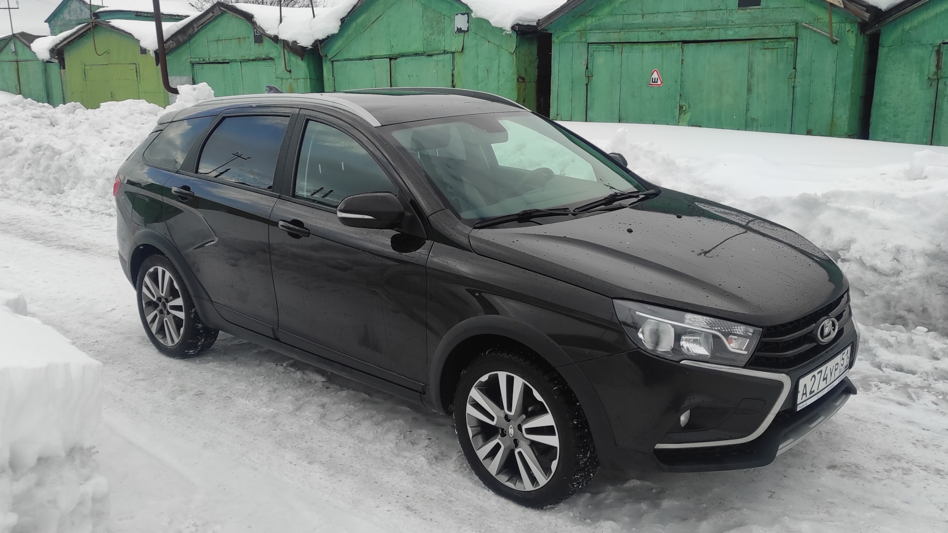 Lada Vesta SW Cross 1.8 бензиновый 2019 | на DRIVE2
