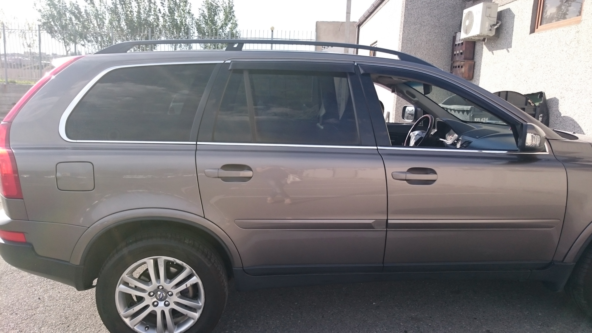 Volvo XC90 (1G) 3.2 бензиновый 2008 | 3.2, 238 л.с. на DRIVE2