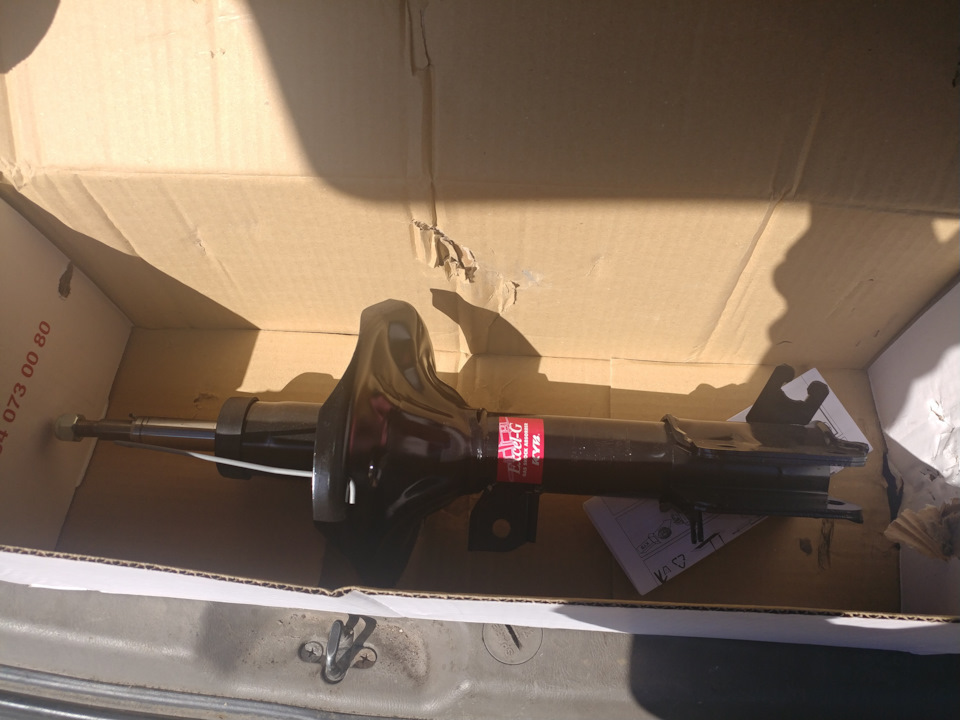 Перетряс подвеску — Hyundai Santa Fe (1G), 2,4 л, 2005 года | плановое ...