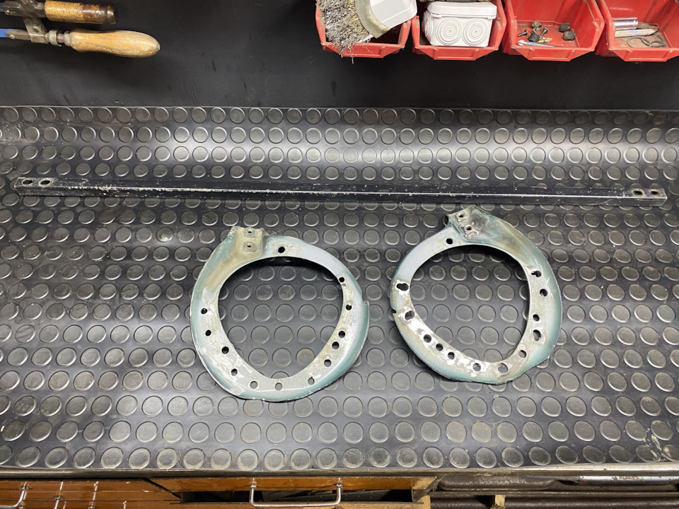 Распорка Audi S4 S6 C4 на Audi 100 (C4), Audi 100 (C3), Audi A6 (C4 ...