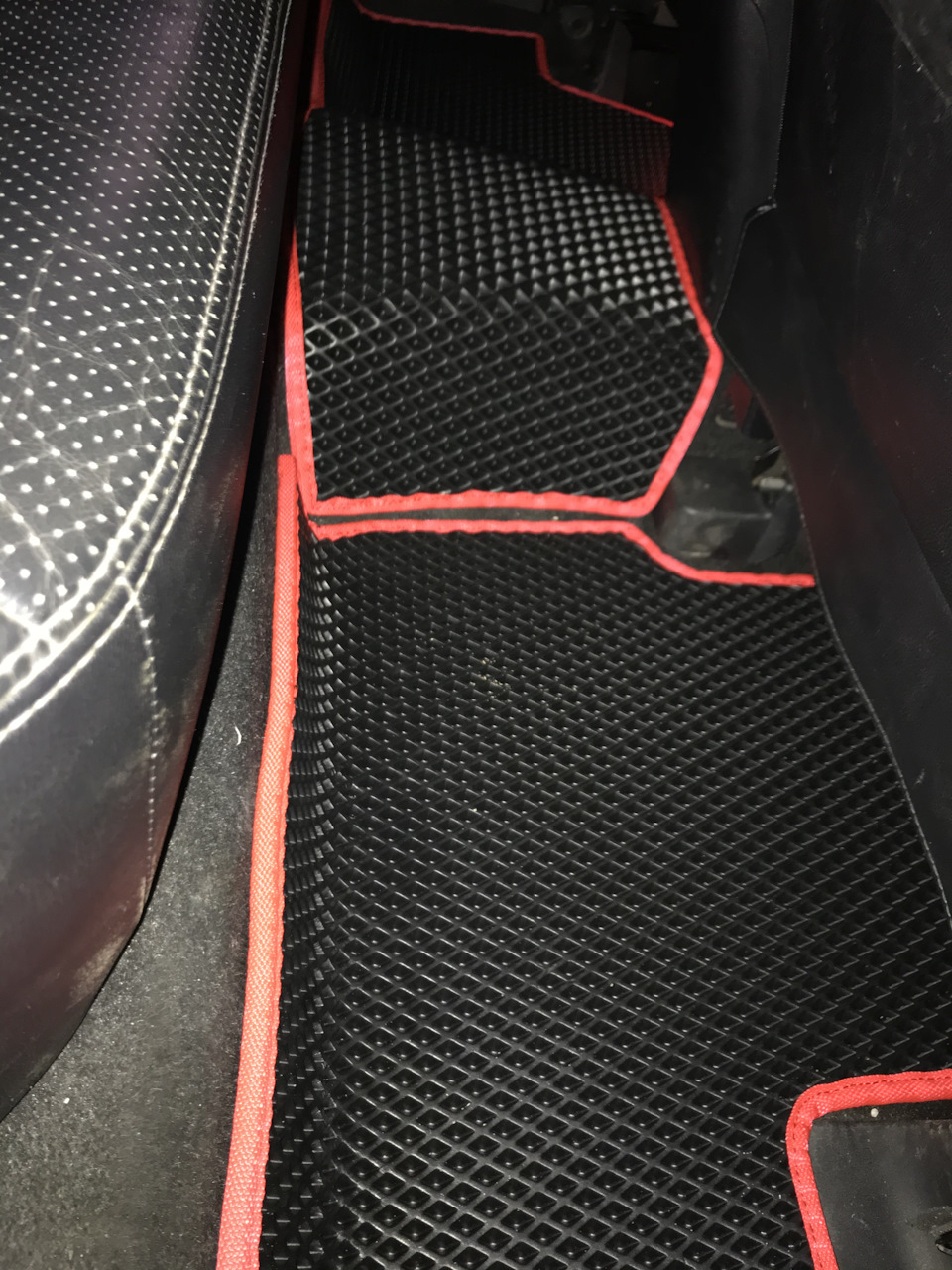 EVA ковры в мой авто 🤟😎 — Mitsubishi Lancer X, 2 л, 2008 года ...