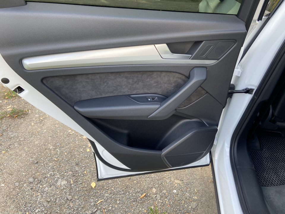 Замена салона — Audi Q5 (2G), 3 л, 2020 года | тюнинг | DRIVE2