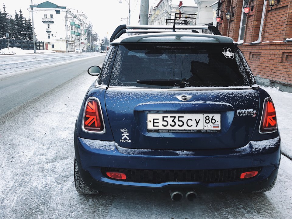 Задние фонари Union Jack на MINI R56 — MINI Cooper S Mk II, 1,6 л, 2007 ...