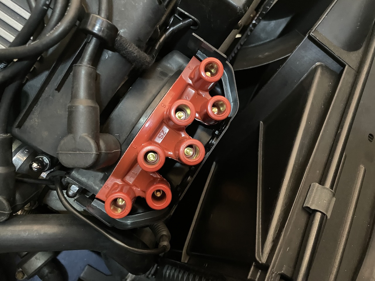 Система зажигания 🔥 BMW S38B36 — BMW M5 (E34), 3,5 л, 1992 года ...