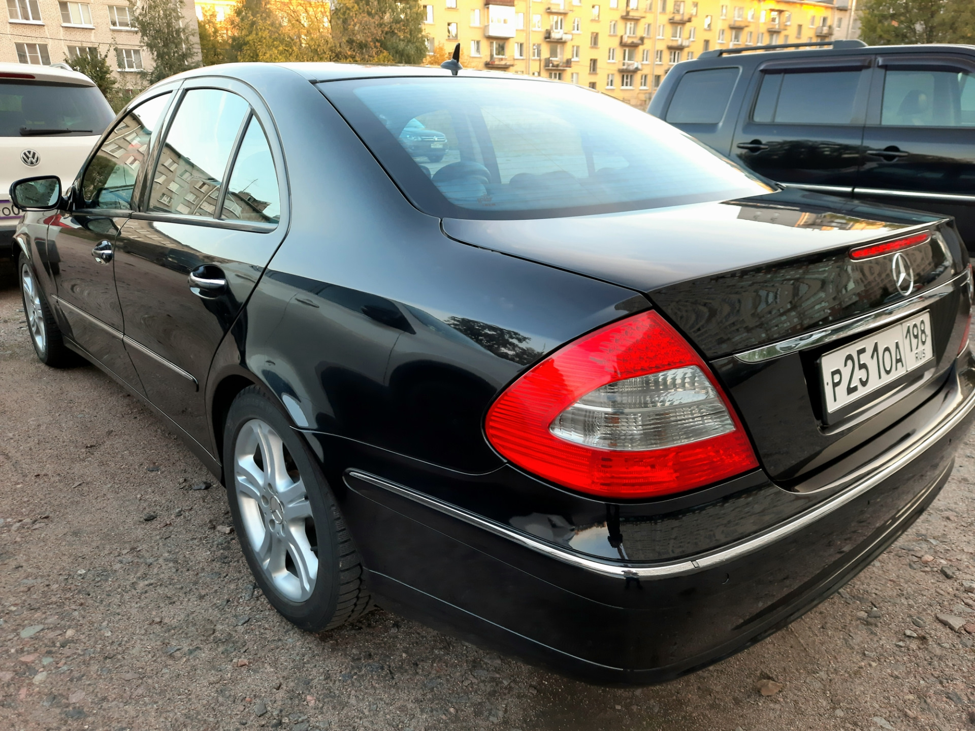 Покраска задних крыльев w211 — Mercedes-Benz E-Class (W211), 1,8 л, 2006 года | кузовной ремонт ...