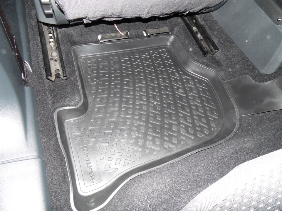 Коврики (ковры самолеты) — Skoda Octavia A5 Mk2, 1,8 л, 2012 года ...