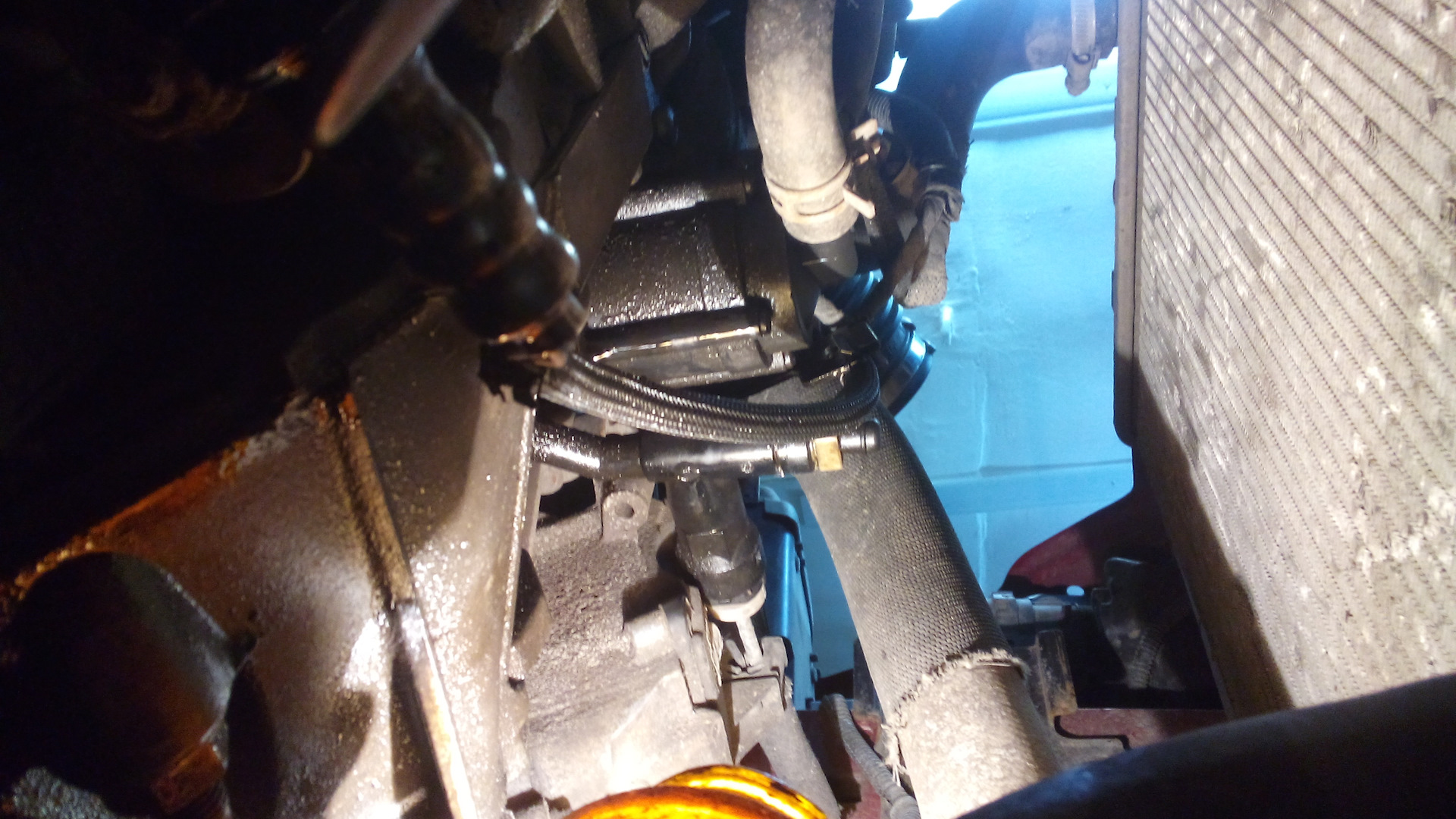 НЕ Потек электронасос системы охлаждения турбины — Citroen C4 (1G), 1,6 ...