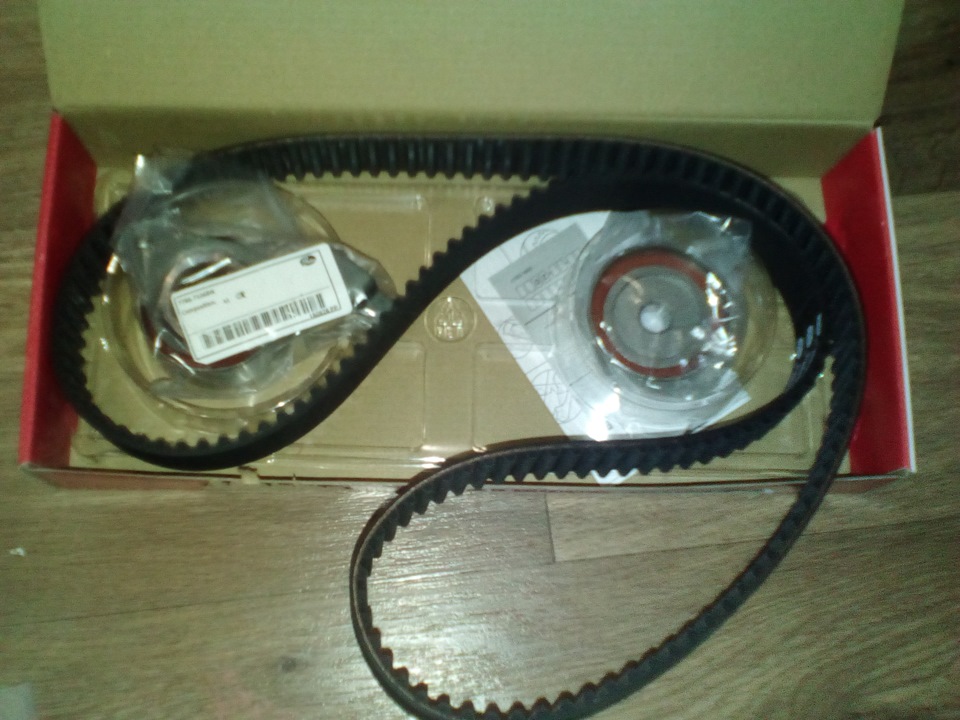 замена ремня ГРМ — Toyota Celica (200), 2 л, 1995 года | визит на ...