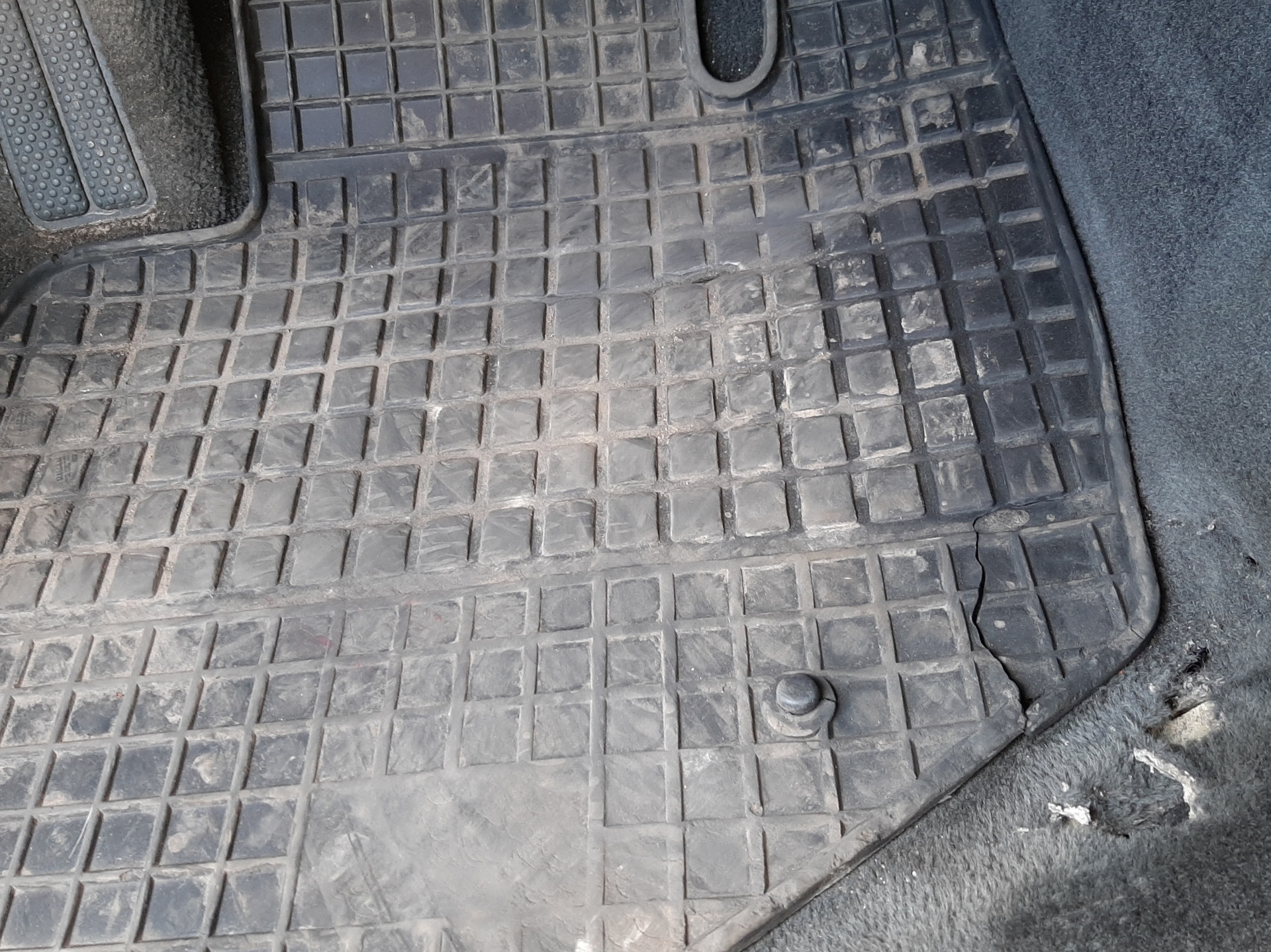 Авто коврики Element — Volvo S60 (1G), 2,4 л, 2006 года | тюнинг | DRIVE2