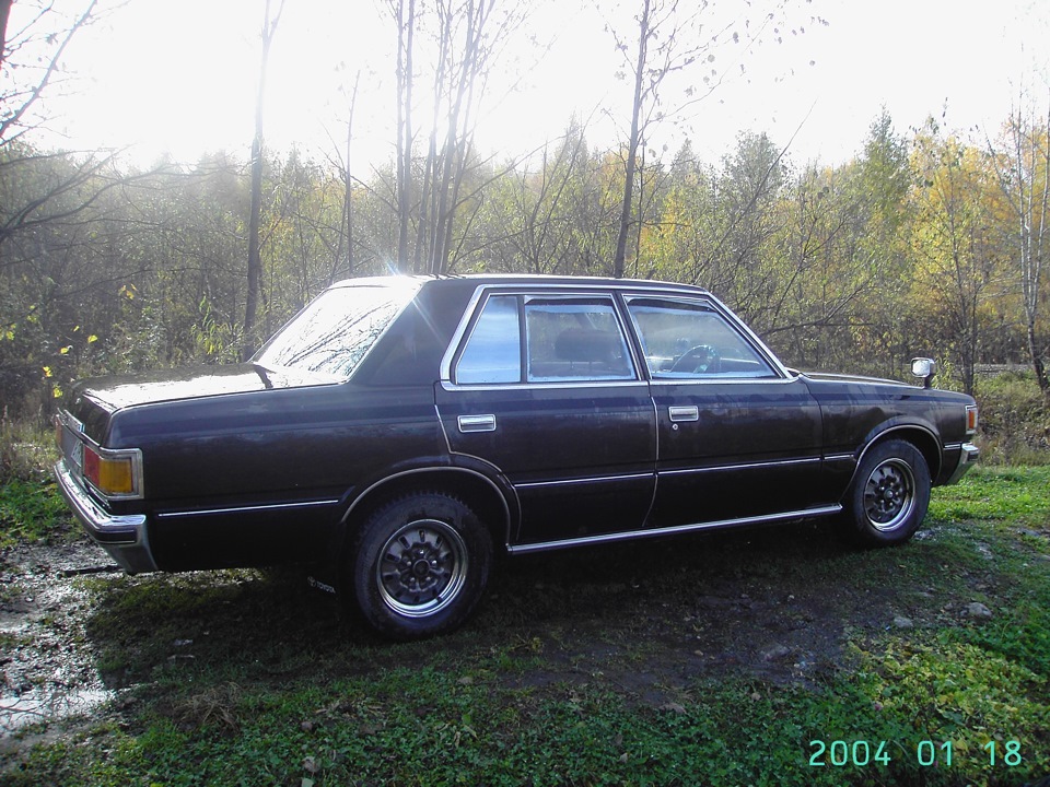 Crown в 2004 году — Toyota Crown (S110), 1981 года | фотография | DRIVE2