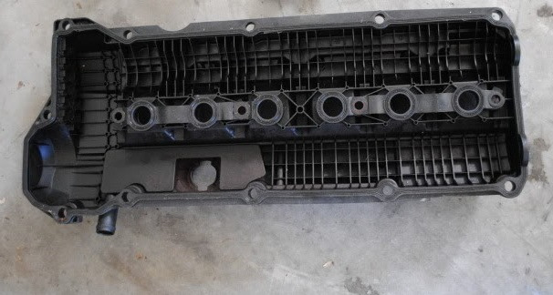 замена натяжителя цепи, прокладки клапанной крышки — BMW 5 series (E39 ...