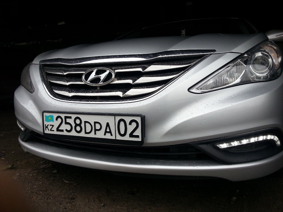 Дневные ходовые огни (DRL) — Hyundai Sonata VI (YF), 2 л, 2010 года ...