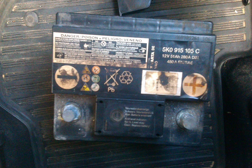 5K0915105C АКБ C индик. степени заряж., с VAG | Запчасти на DRIVE2