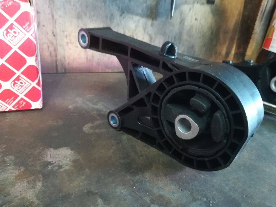 Опоры двс — Opel Vectra C, 1,8 л, 2008 года | расходники | DRIVE2