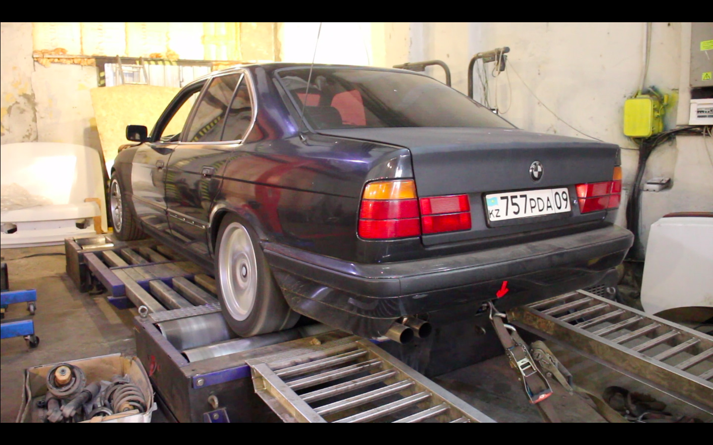 BMW E34 M62 V8 компрессор | Диностенд | Замер мощности — BMW 5 series (E34), 5 л, 1993 года ...