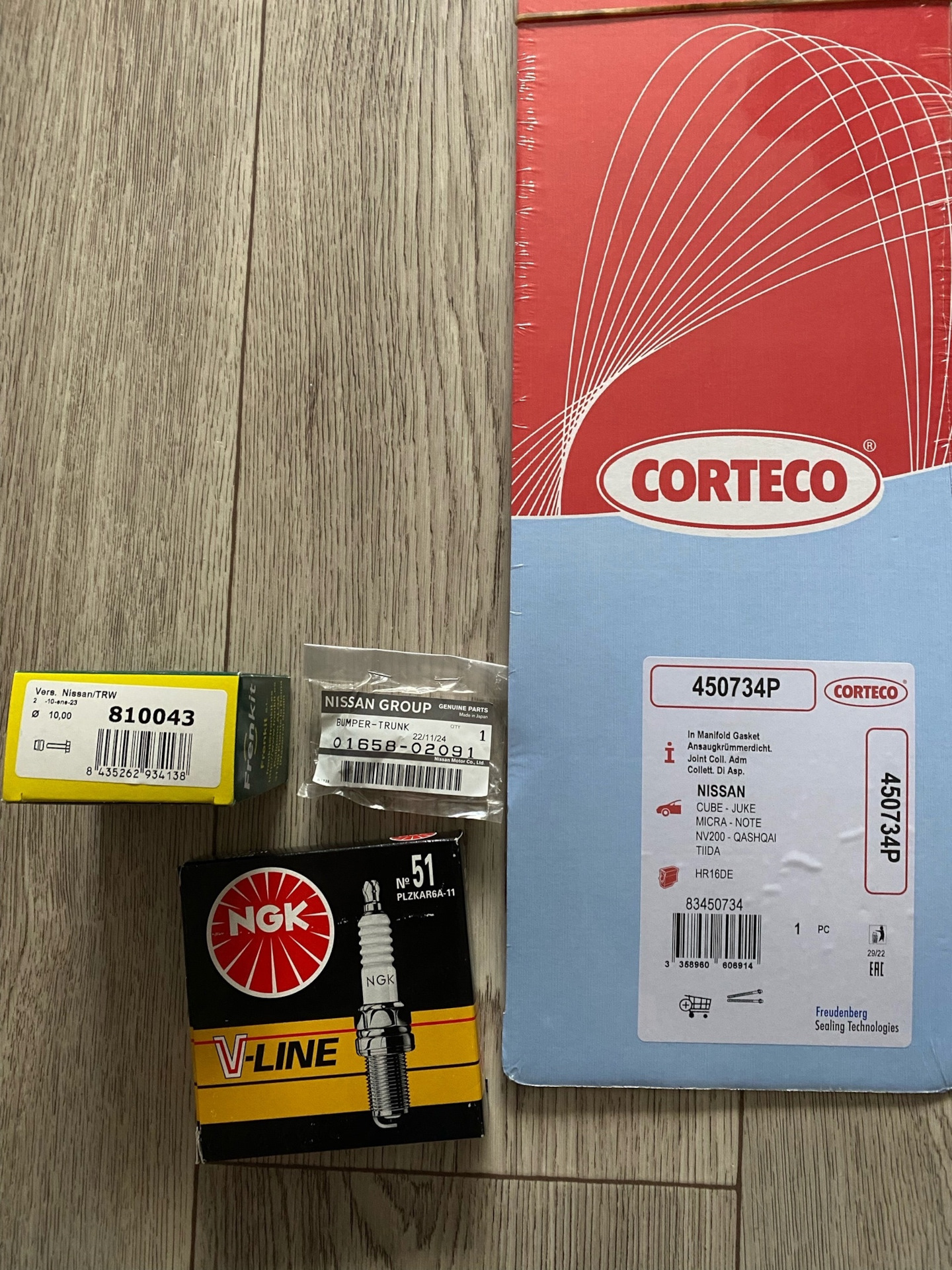 Небольшое ТО + камера заднего вида — Nissan Tiida (1G), 1,6 л, 2011 ...