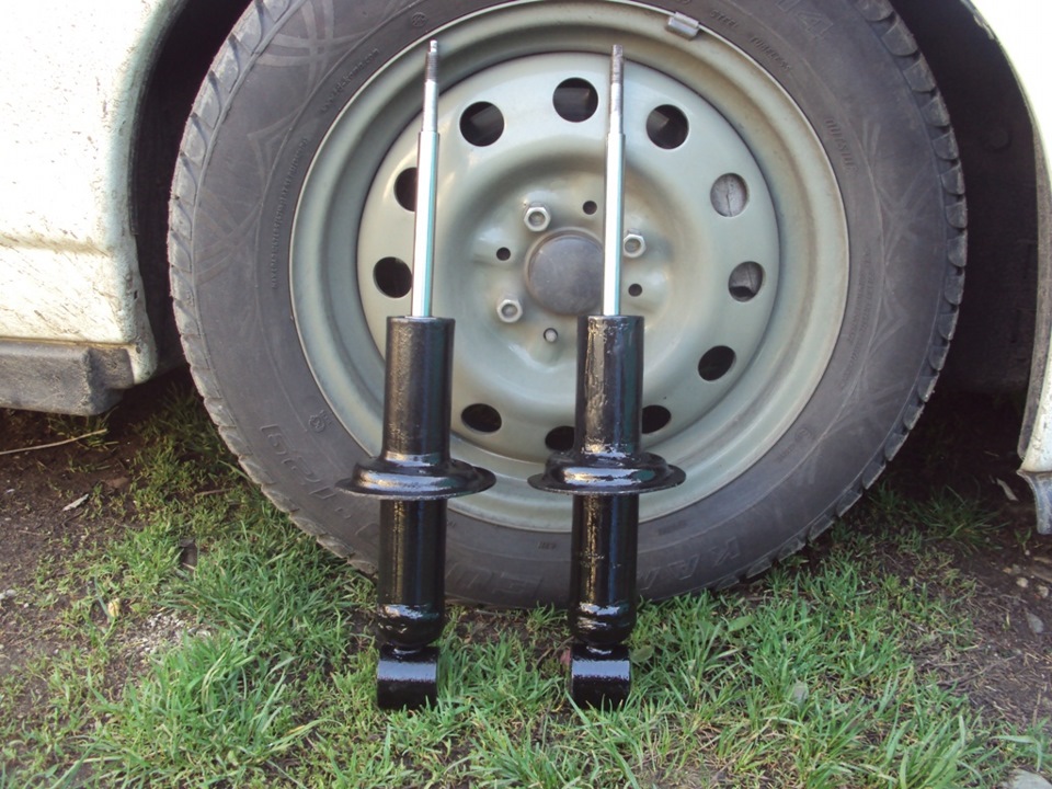 Супер карликовые короткоходные стойки)) — ЗАЗ 968, 1,3 л, 1975 года ...