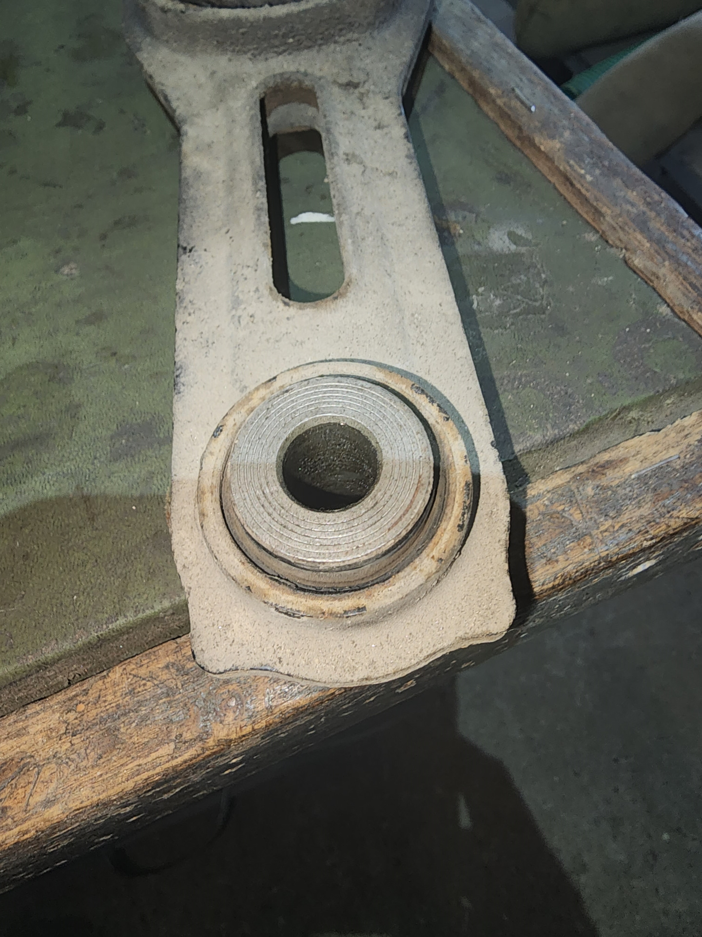 Замена нижней опоры двигателя. — Mitsubishi Outlander (3G), 3 л, 2016 ...