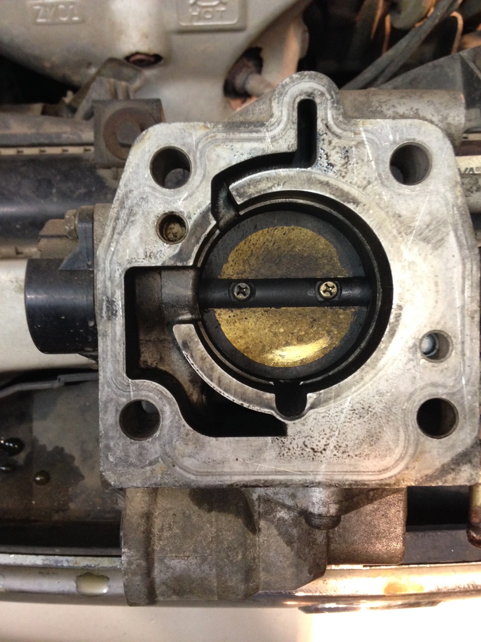 В попытках уменьшить расход топлива. Замена форсунок. Дроссель. P0771 ...