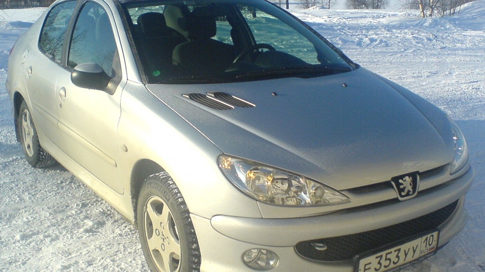 случилось — Peugeot 206, 1,4 л, 2008 года | ДТП | DRIVE2