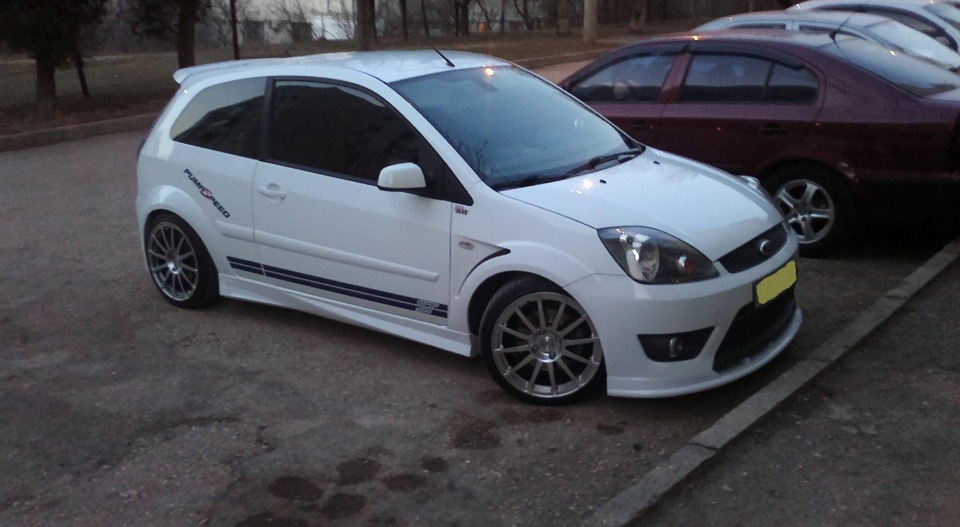Фото с телефона — Ford Fiesta ST (Mk V), 2 л, 2007 года | наблюдение ...