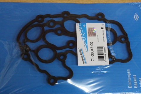 713604700 Прокладка, крышка головки цилиндра VICTOR REINZ | Запчасти на ...