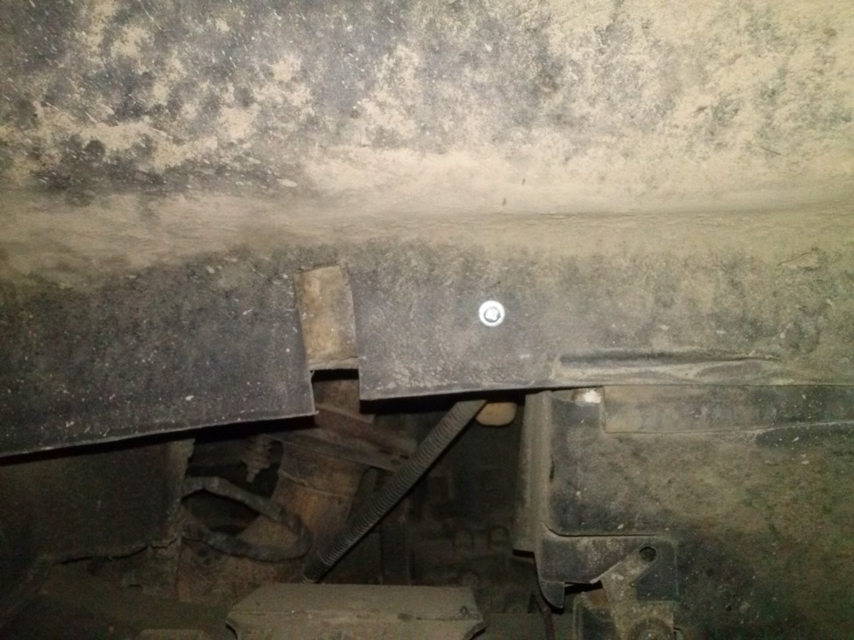 Защита передних арок — Iveco Daily (5G), 3 л, 2012 года | тюнинг | DRIVE2