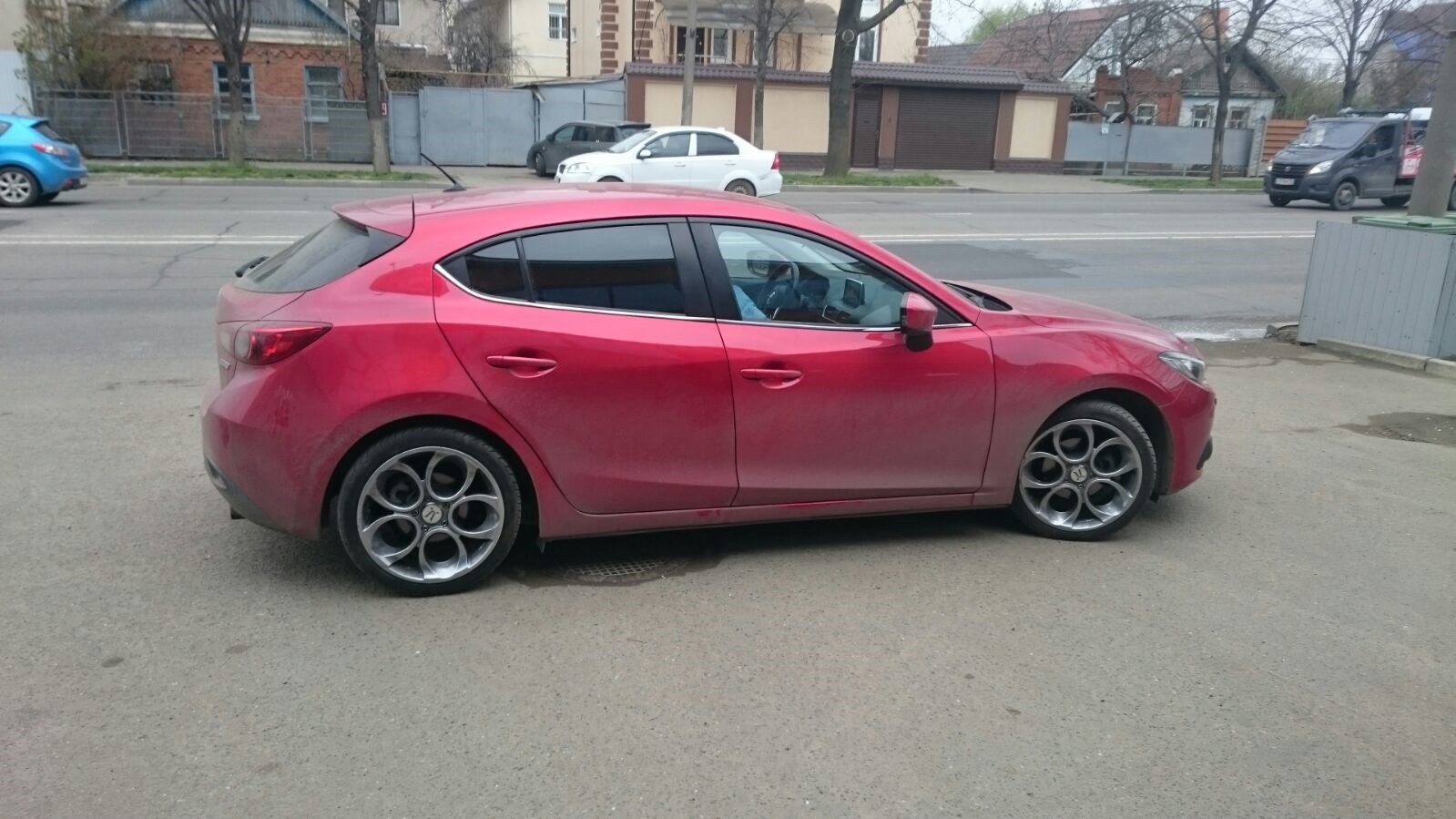 Габанны теперь на новой тройке. — Mazda 3 (1G) BK, 2 л, 2008 года ...