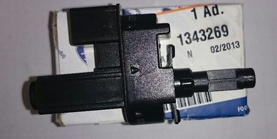 1343269 Датчик педали сцепления / 06~ Ford | Запчасти на DRIVE2