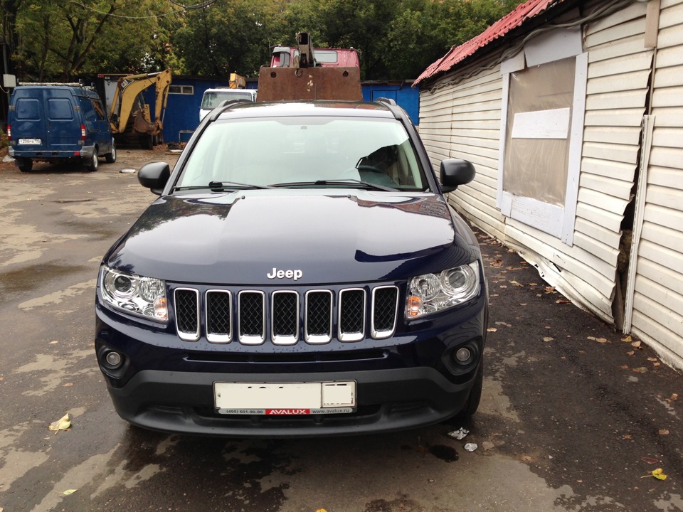 Сетка в бампер — Jeep Compass (1G), 2,4 л, 2012 года | тюнинг | DRIVE2