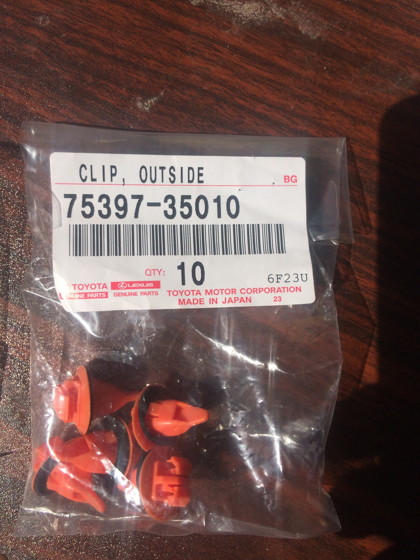 Замена клипс пластиковых накладок передних дверей — Toyota Land Cruiser ...