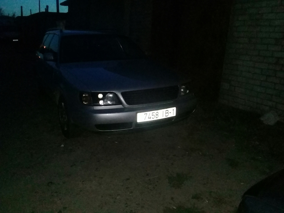 Пританировал фары и повороты… — Audi A6 Avant (C4), 2 л, 1995 года ...