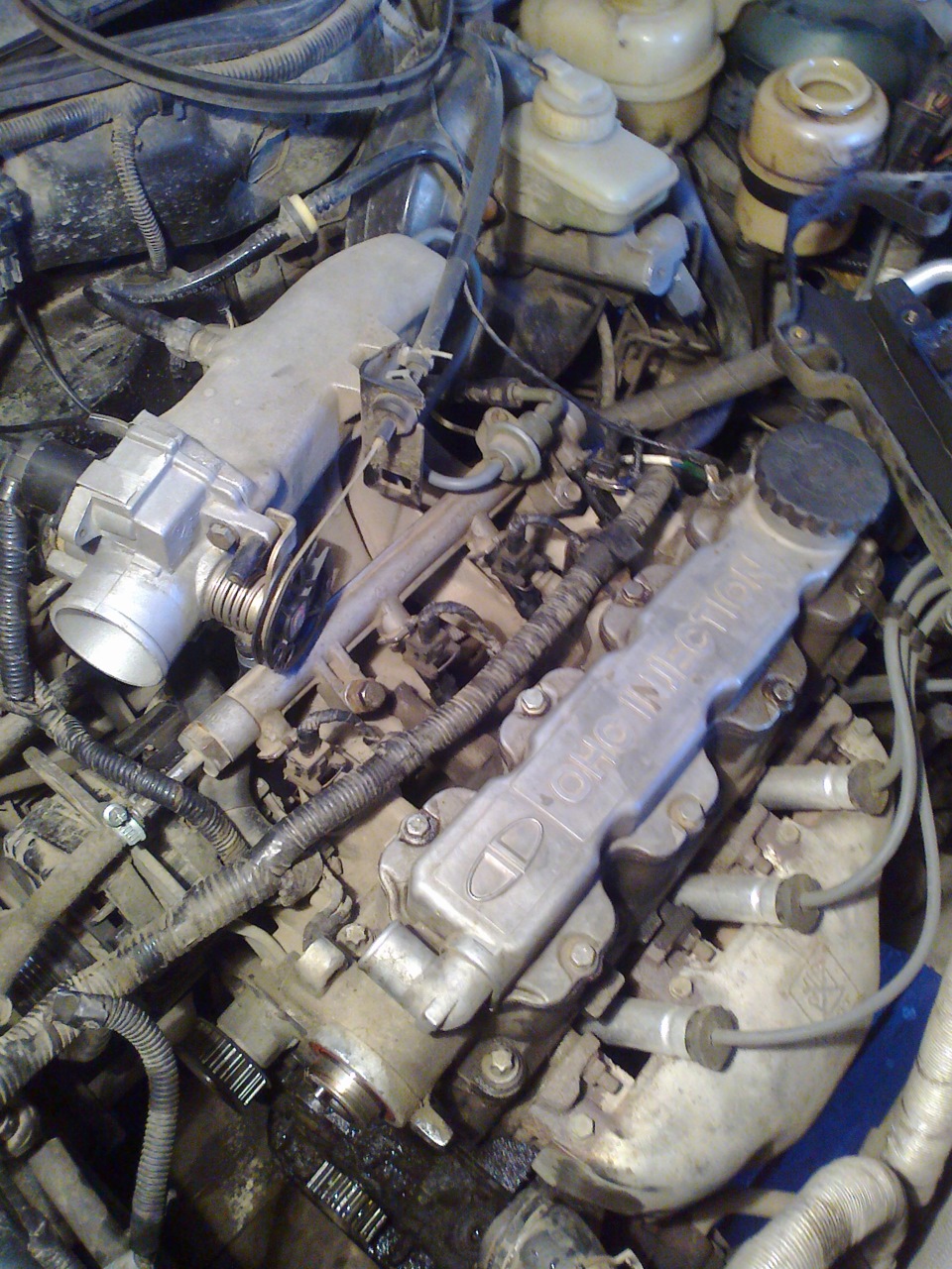 Дроссель, форсунки, термоклапан. — Daewoo Nexia (2G), 1,5 л, 1997 года ...