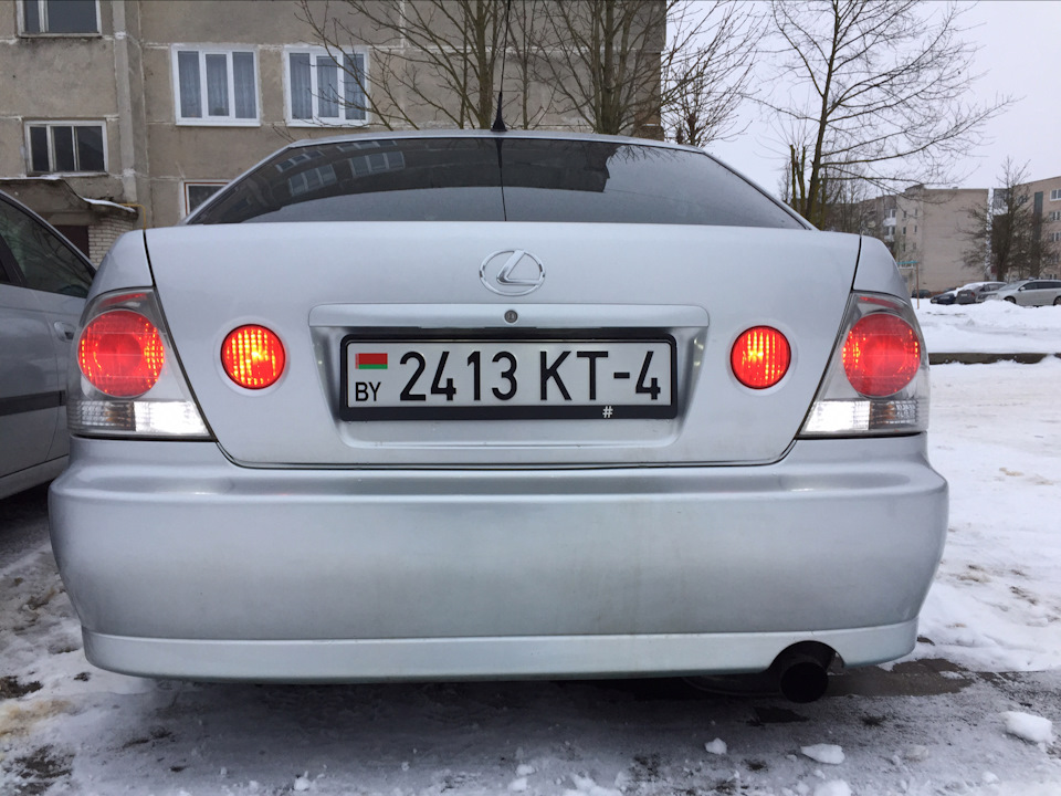 Лампочки заднего хода. — Lexus IS, 2 л, 2000 года | тюнинг | DRIVE2