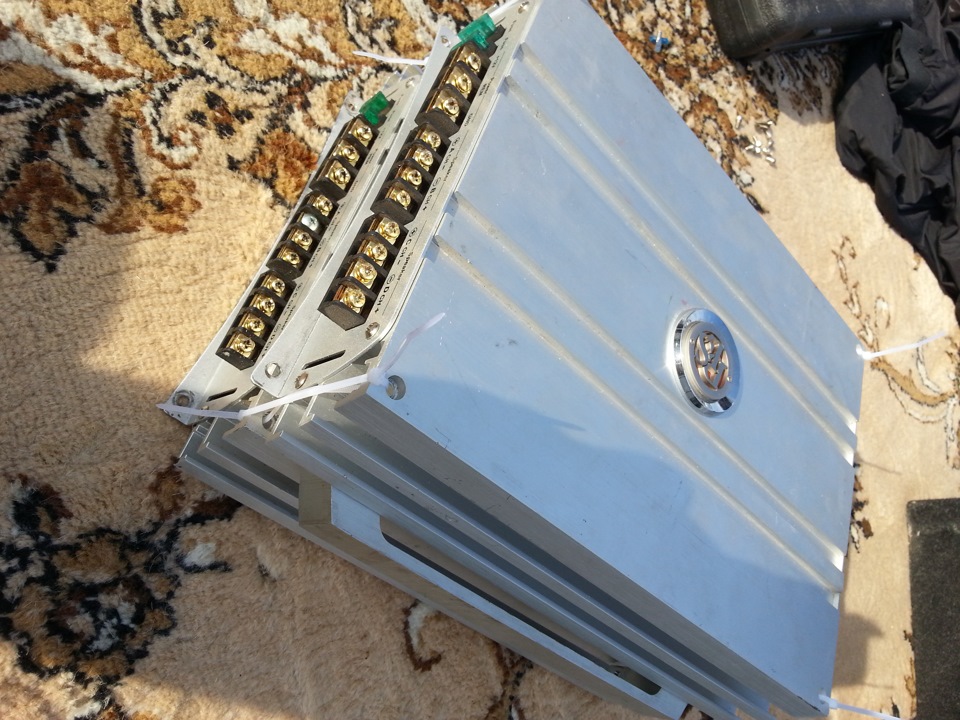 Усилители (2 х DLS MA41) в нише запаски — Citroen C4 (2G), 1,6 л, 2011 года | автозвук | DRIVE2