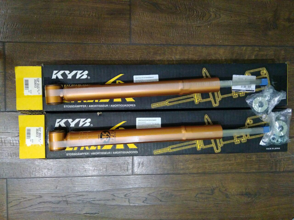 Kayaba ultra SR Еще немного золота — Volkswagen Golf Mk3, 2,8 л, 1992 ...