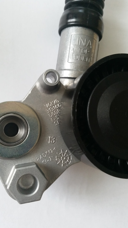 31316674 Ролик натяжной/обводной Volvo | Запчасти на DRIVE2