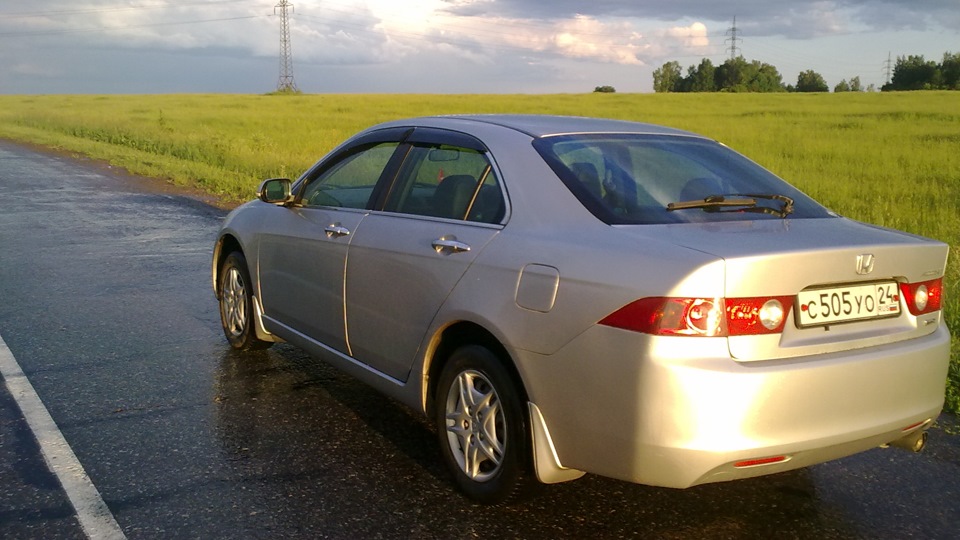 В чем отличие между cl7 от cl8?! — Honda Accord (7G), 2 л, 2002 года ...