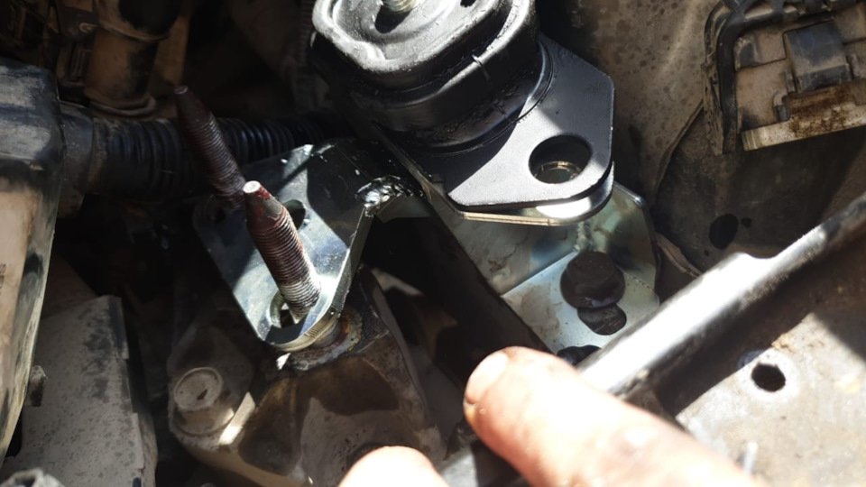 Опора кпп. Первые фото и отзывы. — Honda Civic 4D (8G), 1,8 л, 2010 ...
