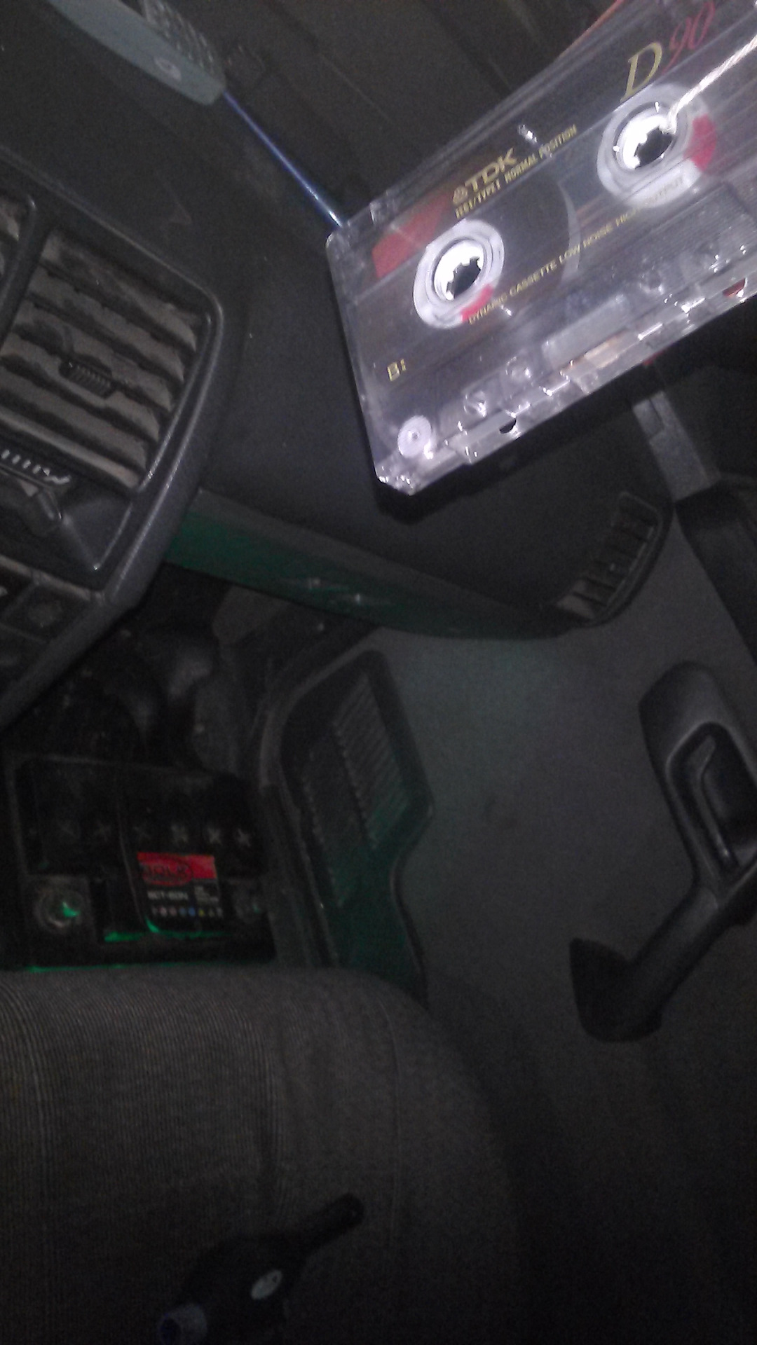 Блокбастер Волк или что еще не так? — Lada 21114, 1,6 л., 2006 года ...