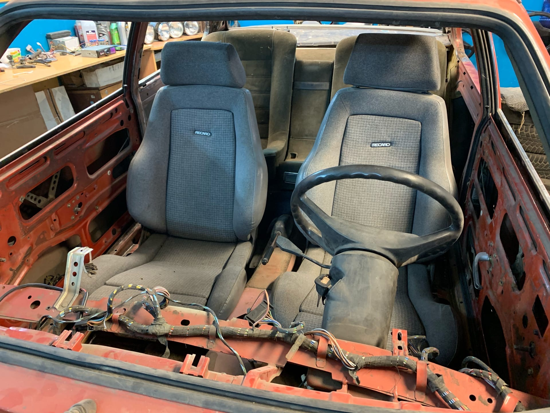 Салон перед рекаро и зад е24 — BMW 3 series (E21), 2,5 л, 1980 года ...