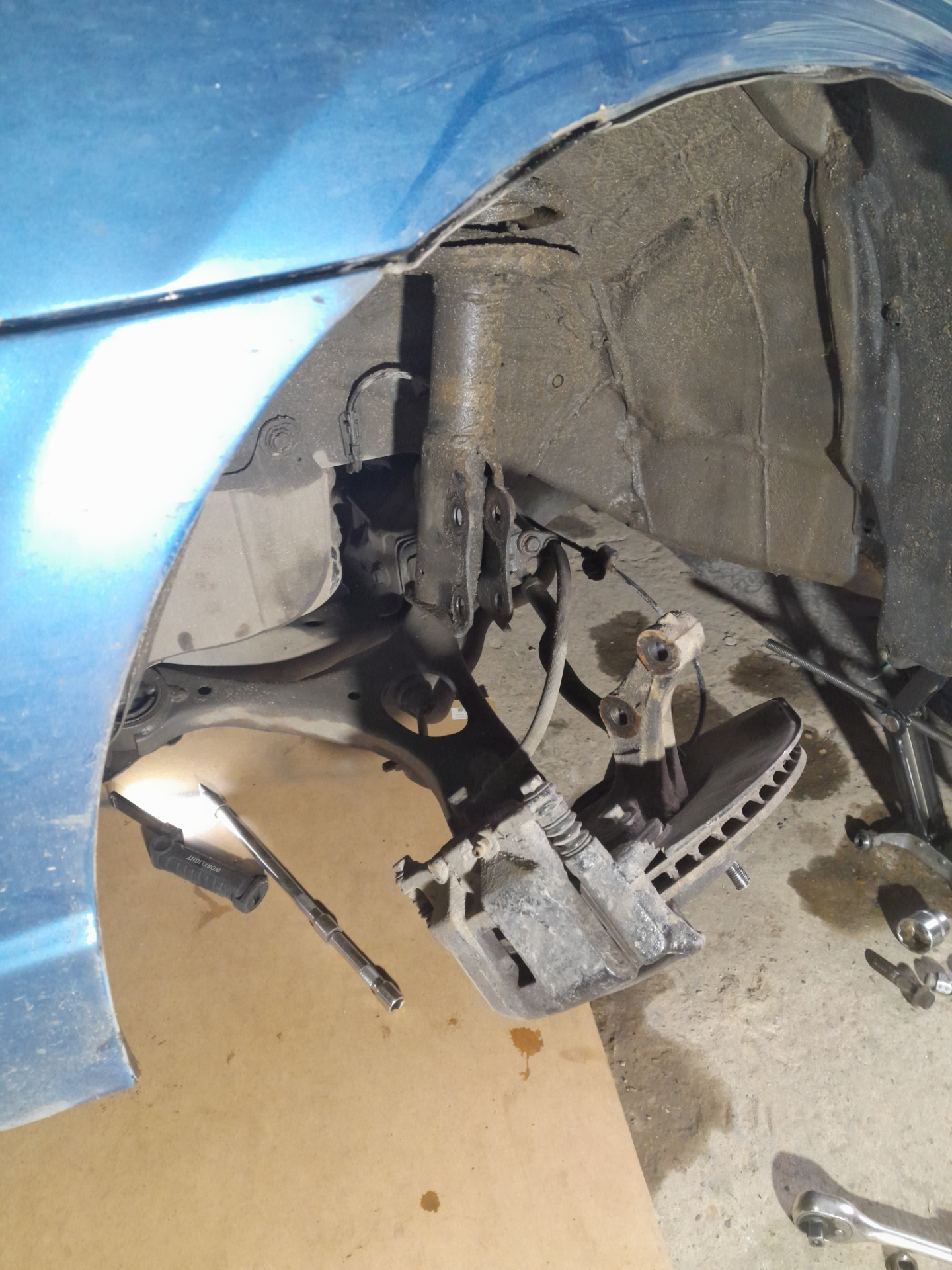 Замена внутреней левой гранаты — Honda Civic 4D (8G), 1,8 л, 2007 года ...