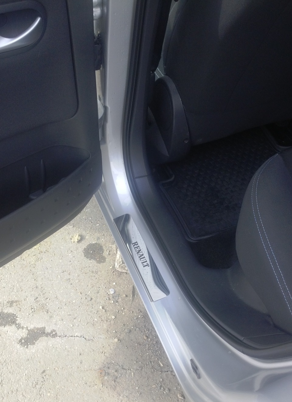 Накладки на пороги Меган 2 — Renault Megane II, 1,6 л, 2008 года ...