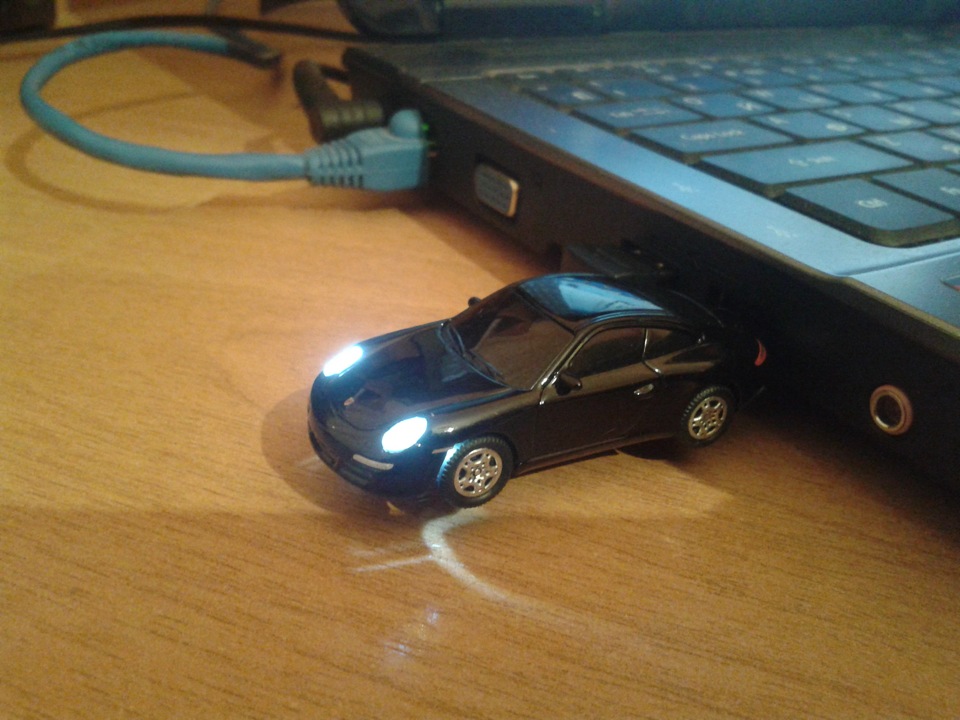 Флешка в виде автомобиля) — Toyota Corolla Levin (AE110/111), 1,6 л ...