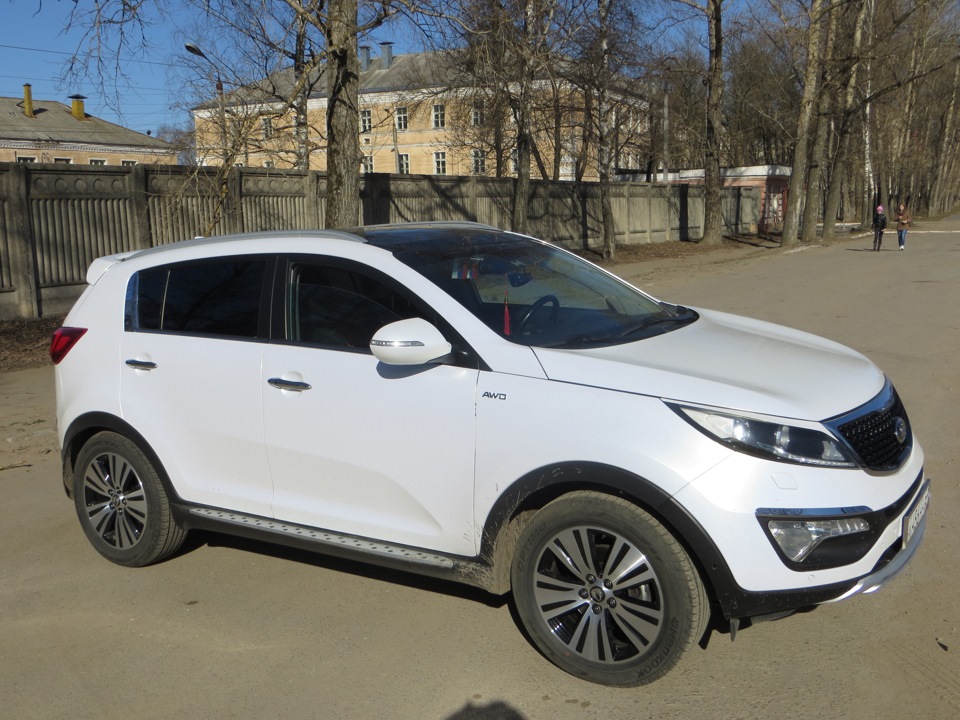 Колпаки колесных дисков с 3D эффектом — KIA Sportage (3G), 2 л, 2014 ...