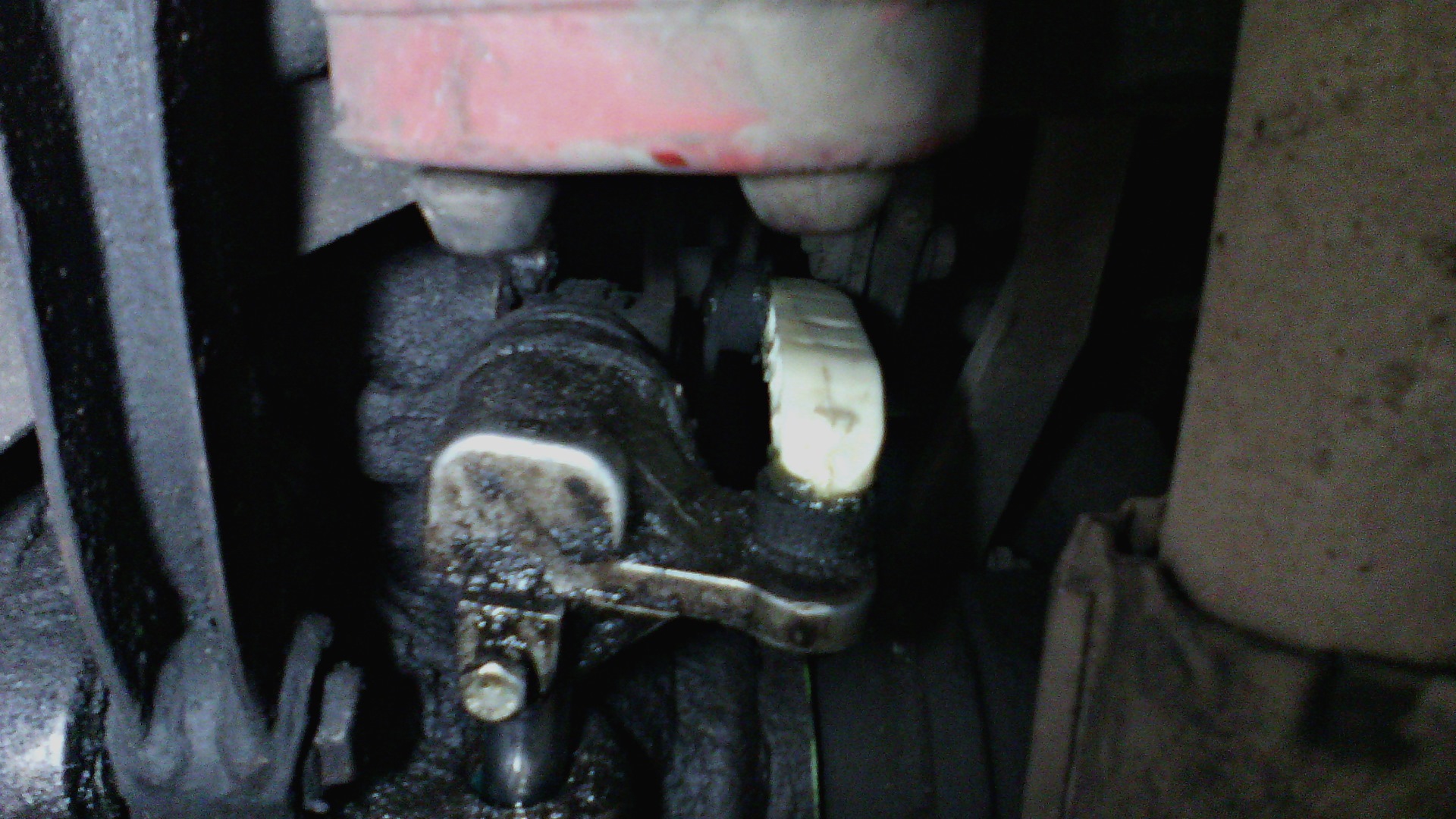 Поменял штангу селектора. — Volkswagen Polo Mk3, 1 л, 2000 года ...